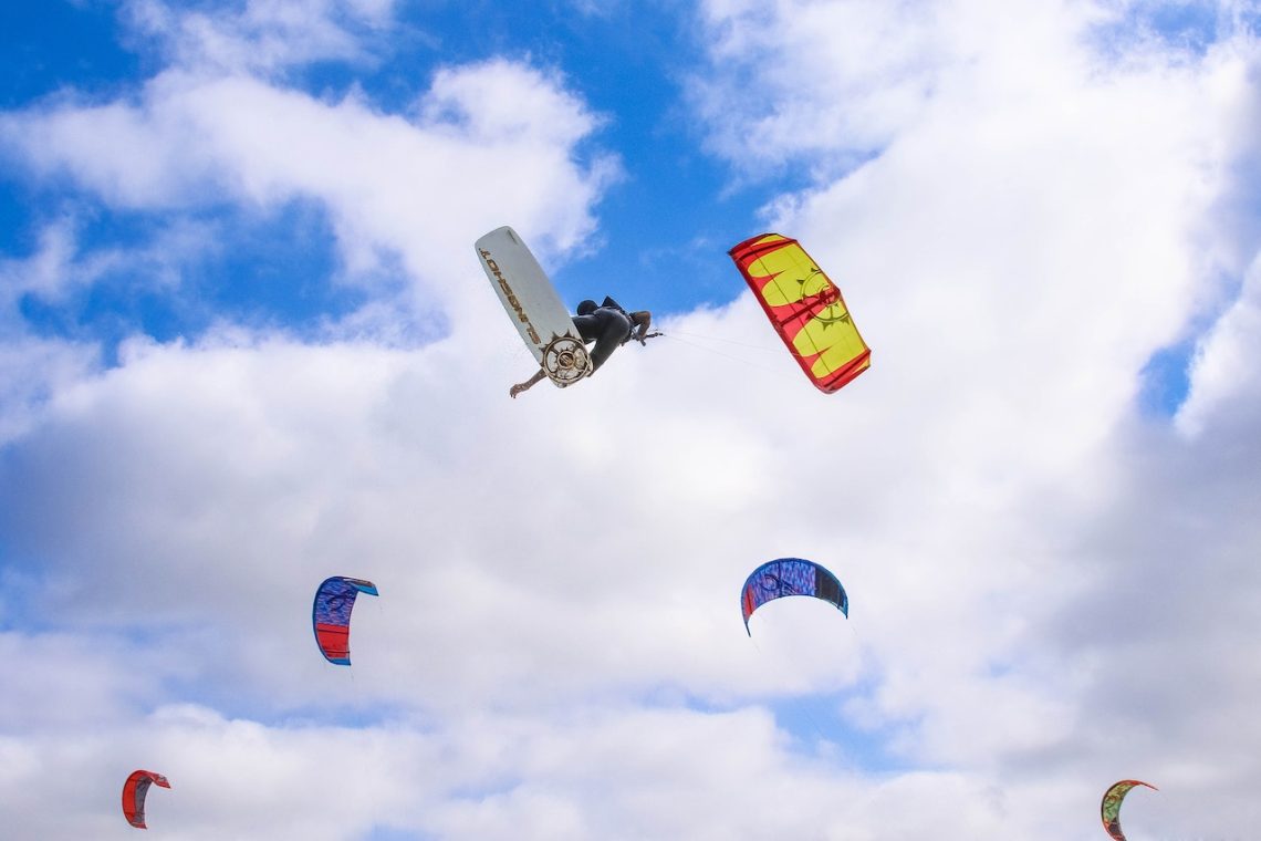 8 Best places to kitesurf in the world with full guide - Town of Traveller